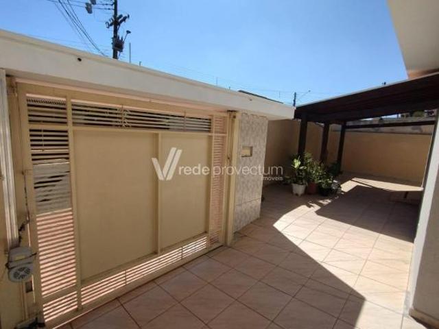 Casa à venda em Mogi Mirim