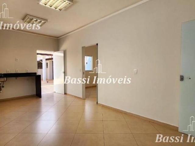 Casa à venda em Mogi Mirim SP, Vila São José, 3 quartos, 2 salas, 2 banheiros, 2 vagas