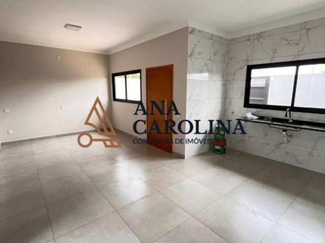 Casa à venda em Mogi Mirim SP, Jardim Regina: 3 quartos, 1 suíte, 3 salas, 3 vagas, 91m². Imperdível