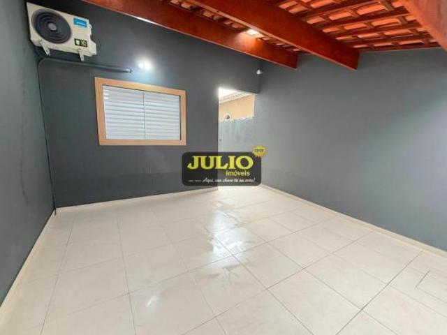 Casa à venda em Mongaguá, Itaóca, com 2 quartos, com 85.8 m²