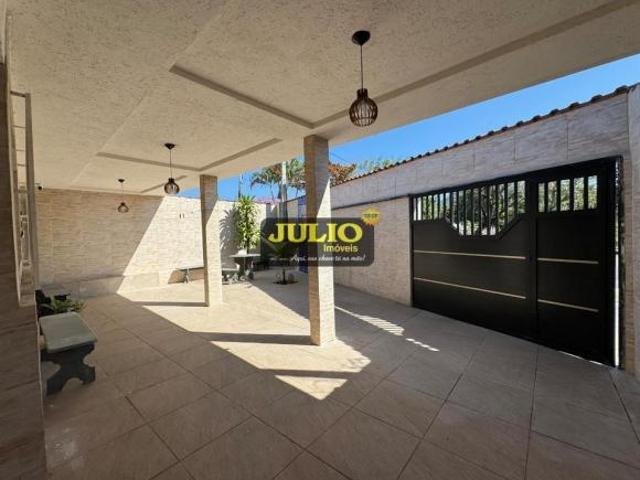 Casa à venda em Mongaguá, Itaóca, com 3 quartos, com 161.97 m²
