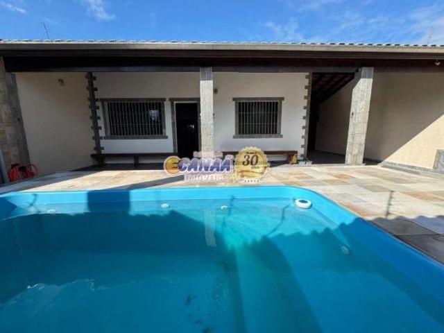 Casa a venda em Mongaguá SP Lote inteiro com piscina!