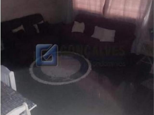 Casa à venda em Montanhão, São Bernardo do Campo — 3 quartos, 6 vagas