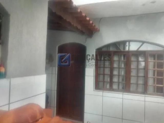 Casa à venda em Montanhão, SBC 3 quartos, 2 vagas, R$ 850.000