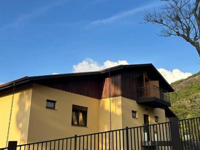 Casa à venda em Monte Verde