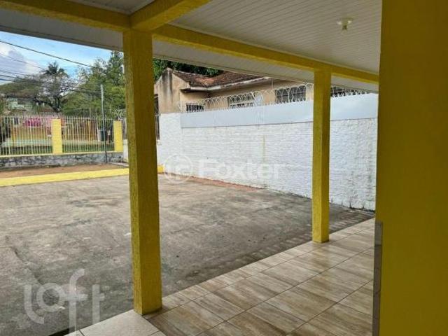 Casa à venda em Morro Santana com 114 m², 2 quartos, 4 vagas