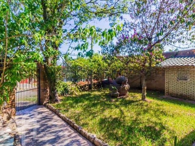Casa à venda em Morro Santana com 127 m², 2 quartos, 1 vaga