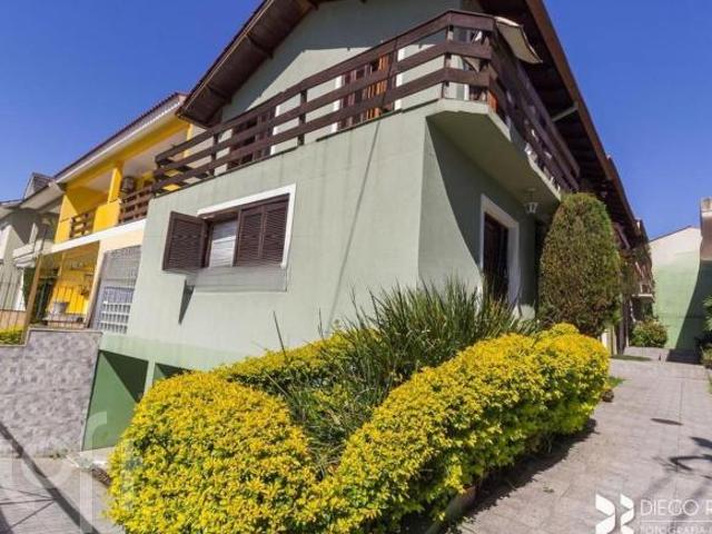 Casa à venda em Morro Santana com 158 m², 3 quartos, 2 vagas
