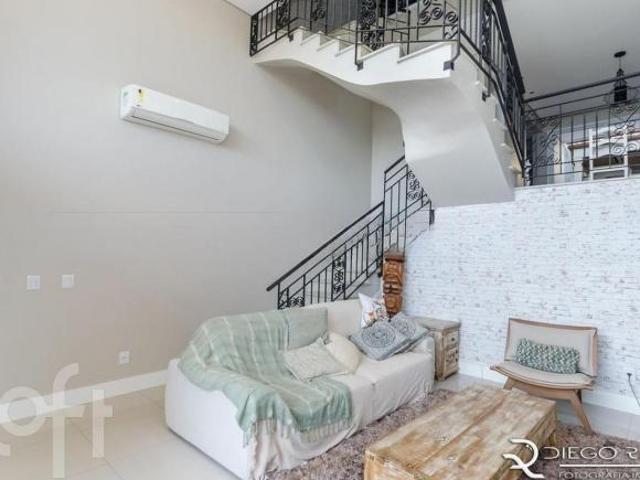Casa à venda em Morro Santana com 172 m², 3 quartos, 1 suíte, 2 vagas