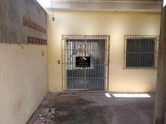 Casa à Venda em Mateus Leme 2 Quartos Garagem Coberta!