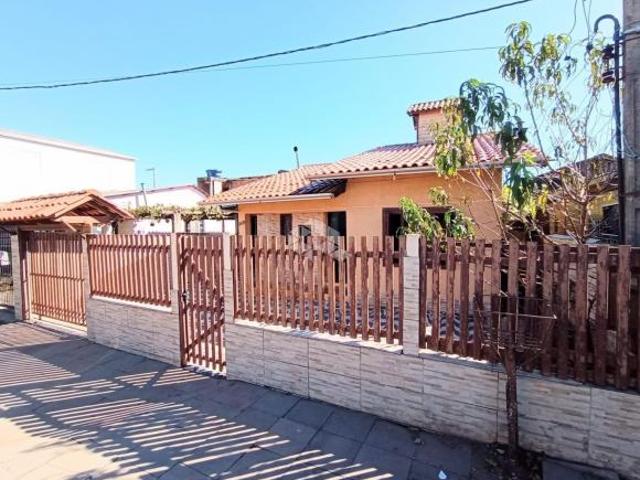 Casa à venda em Mathias Velho, Canoas