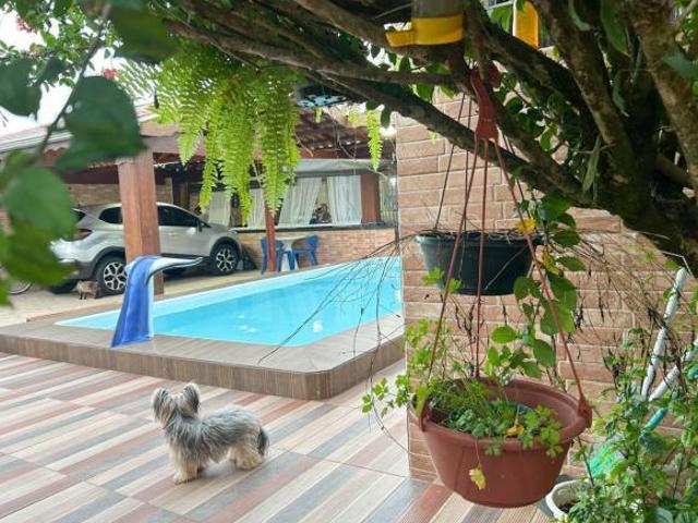 Casa à venda em Matinhos, Bom Retiro, com 3 quartos, 250m²
