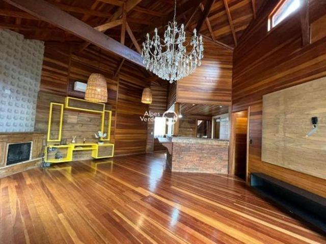 Casa à Venda em Mato Queimado, Gramado RS