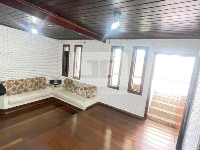 Casa à venda em Mauá