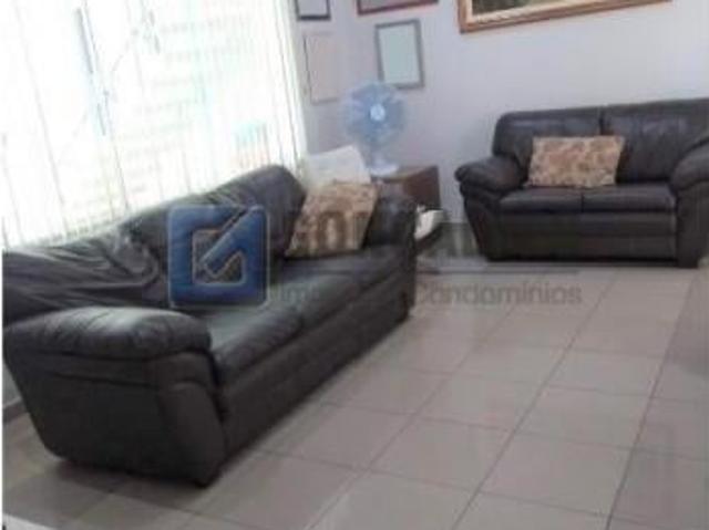 Casa à venda em Mauá, São Caetano do Sul – 3 dormitórios, 1 suíte, 2 vagas