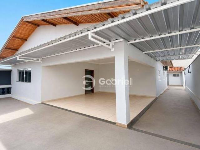 Casa a venda em Macatuba/SP Centro
