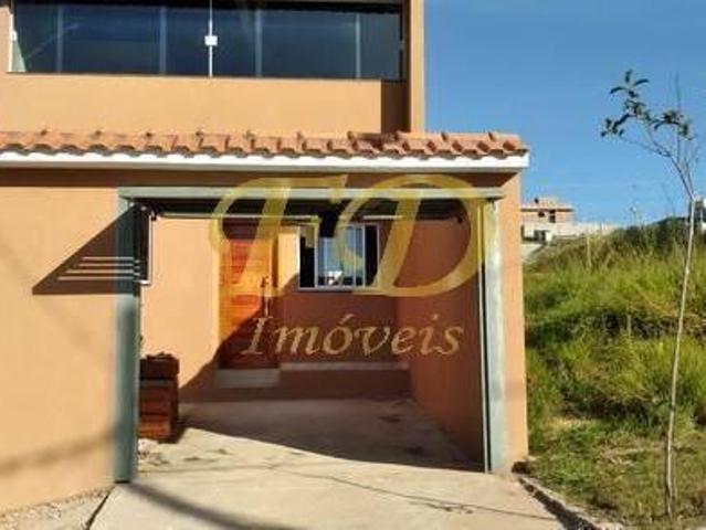 Casa a Venda em Mairiporã