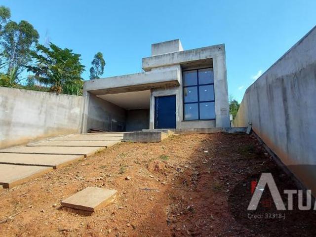 Casa á venda em Mairiporã Com picisna terreno com 500 m²