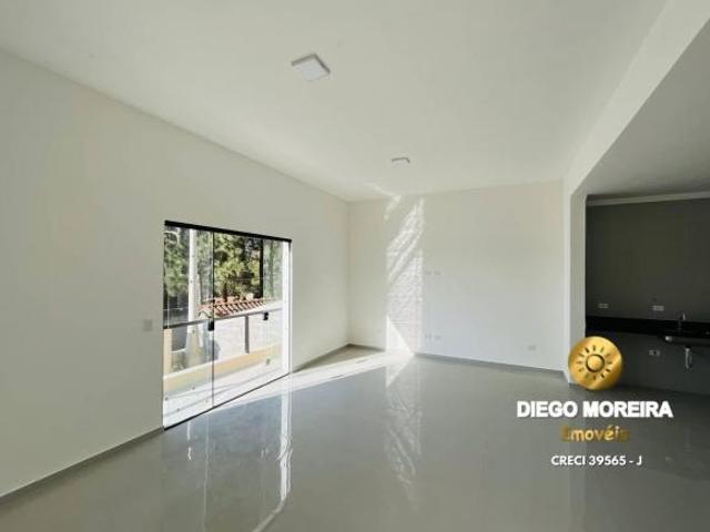Casa à venda em Mairiporã em estilo moderno e apto para financiamento