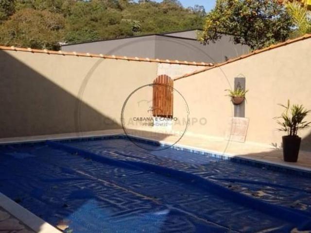 Casa à venda em Mairiporã SP, 3 quartos, 2 salas, 3 banheiros