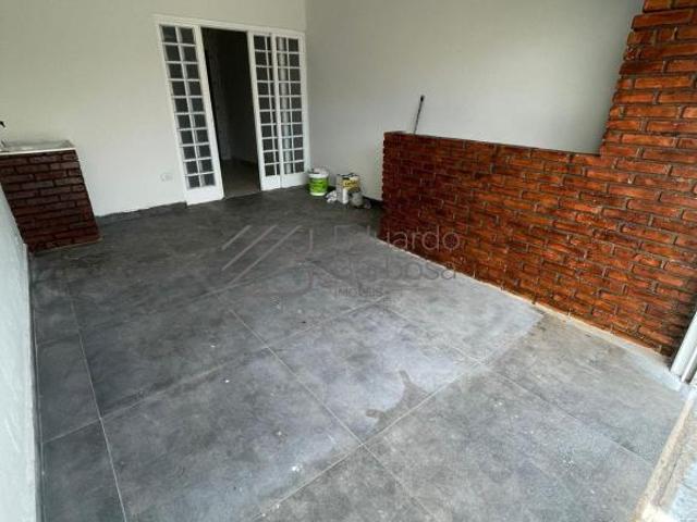 Casa á Venda em Mairiporã/SP