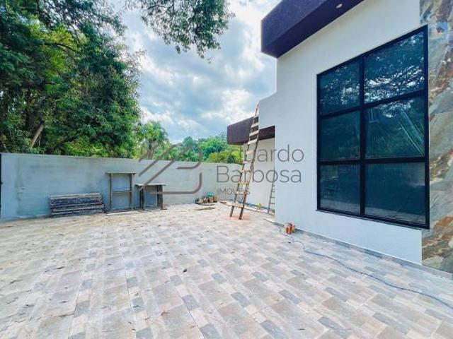 Casa à Venda em Mairiporã/SP
