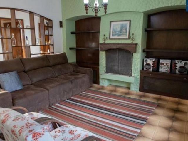 Casa à venda em Malota