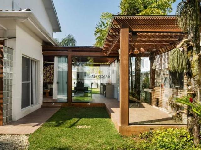 Casa à venda em Maresias