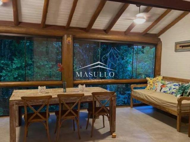 Casa à venda em Maresias
