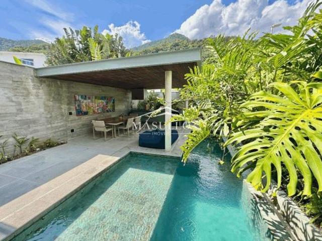 Casa à venda em Maresias