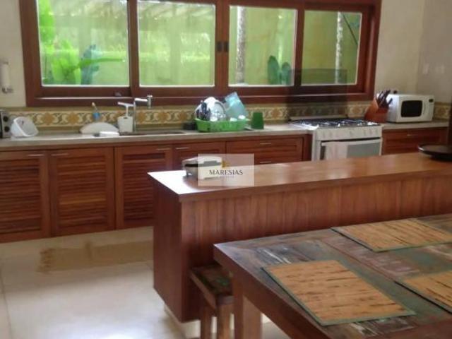 Casa à venda em Maresias