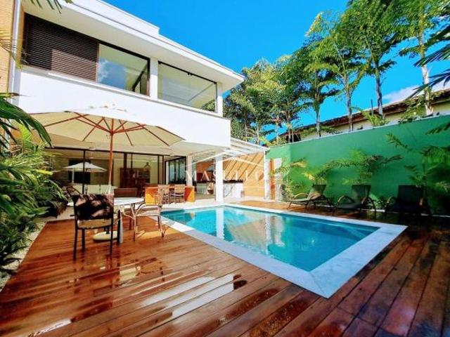 Casa à venda em Maresias