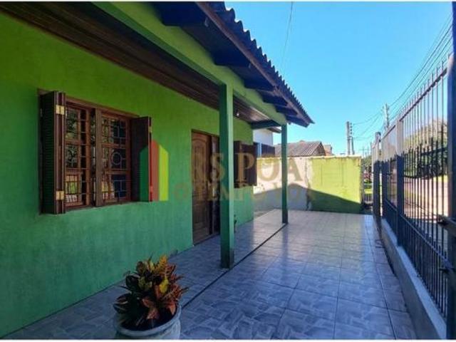 Casa à venda em Maringá