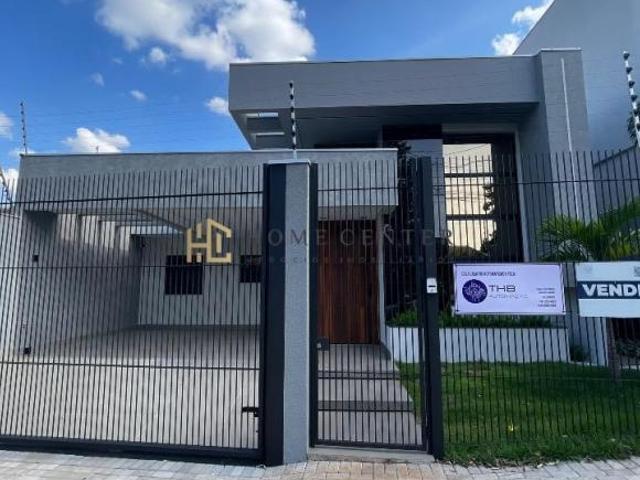 Casa à venda em Maringá, Jardim Itália, com 3 suítes, com 198 m²