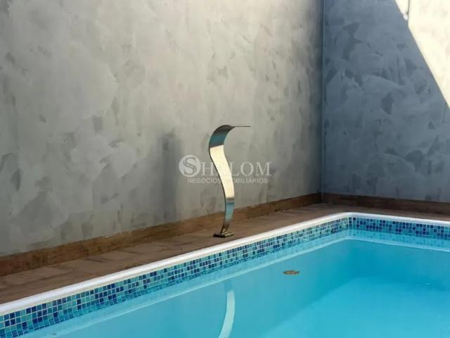 Casa à venda em Maringá, Jardim Oriental, com 3 quartos, com 130 m²