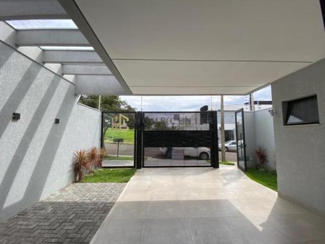 Casa à venda em Maringá, Jardim São Conrado, com 3 suítes, com 145 m²