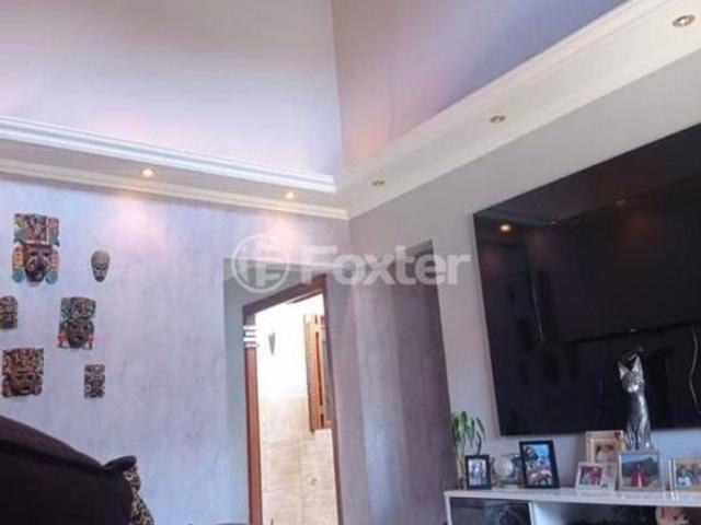 Casa à venda em Mário Quintana com 170 m², 3 quartos, 1 suíte, 3 vagas