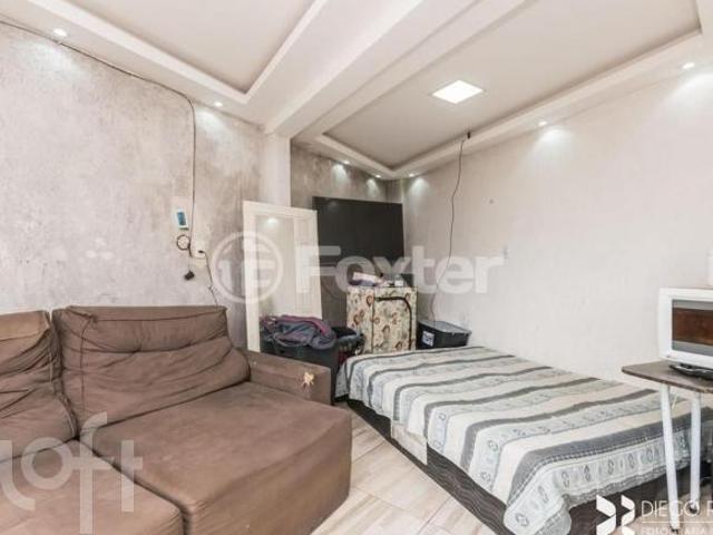Casa à venda em Mário Quintana com 80 m², 2 quartos, 2 vagas