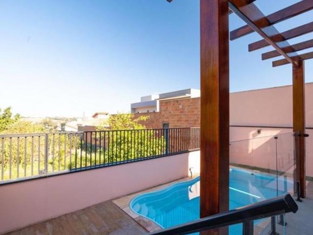 Casa à venda em Medeiros