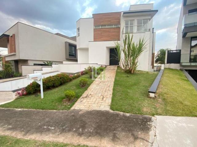 Casa à venda em Medeiros