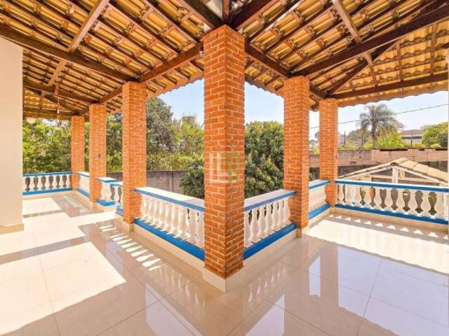 Casa à venda em Medeiros