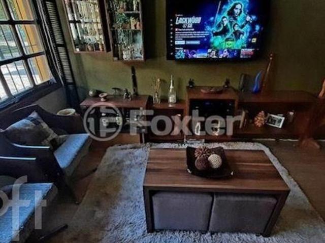Casa à venda em Medianeira com 117 m², 3 quartos, 1 suíte, 2 vagas