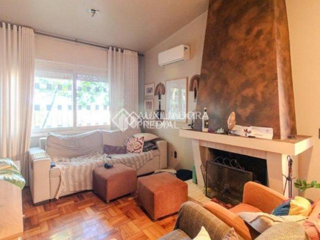 Casa à venda em Medianeira, Porto Alegre