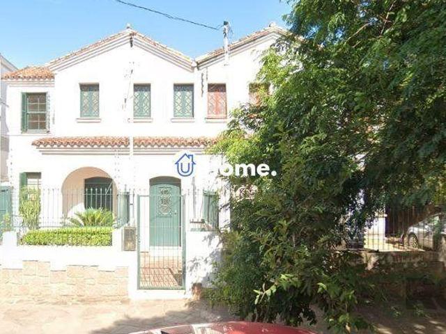 Casa à venda em Menino Deus