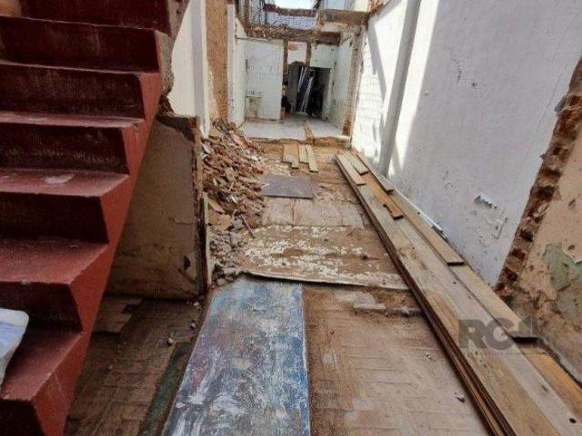 Casa à venda em Menino Deus