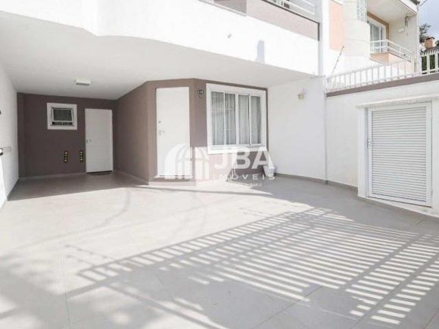 Casa à venda em Mercês