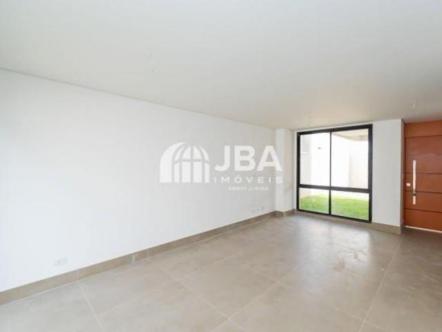 Casa à venda em Mercês
