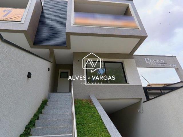 Casa à venda em Mercês