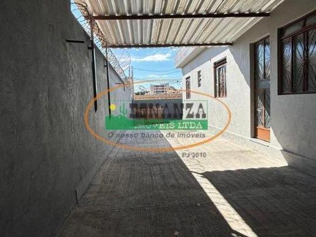 Casa à venda em Milionários