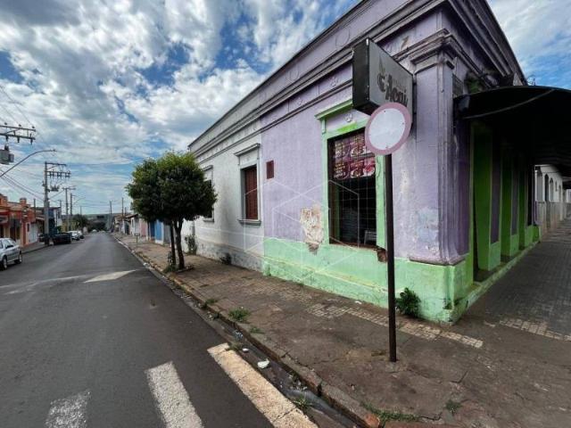 Casa a venda em Mineiros Do Tietê/SP Centro